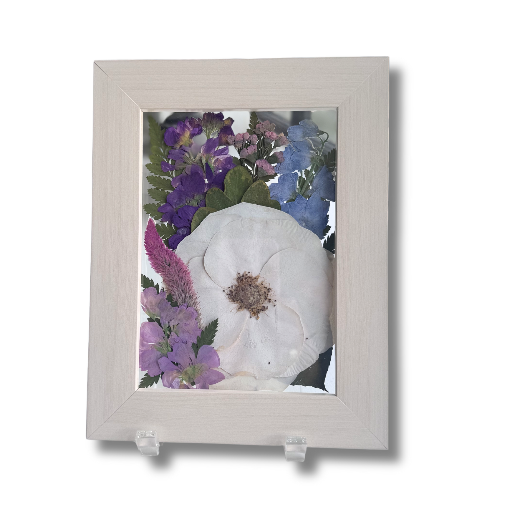 3 Pretty Ways to Display Preserved Flowers - Flowers Forever & Bellabeads