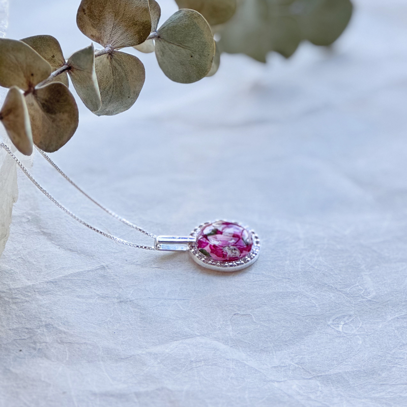 Everlasting Bloom Pendant – Memorial Jewelry with Preserved Flowers ...