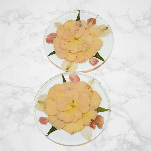 Floral Resin Coasters – Keepsake with Preserved Flowers - Flowers ...